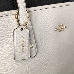 Bags | Coach Crossgrain Leather City Zip Tote In Chalk | Poshmark